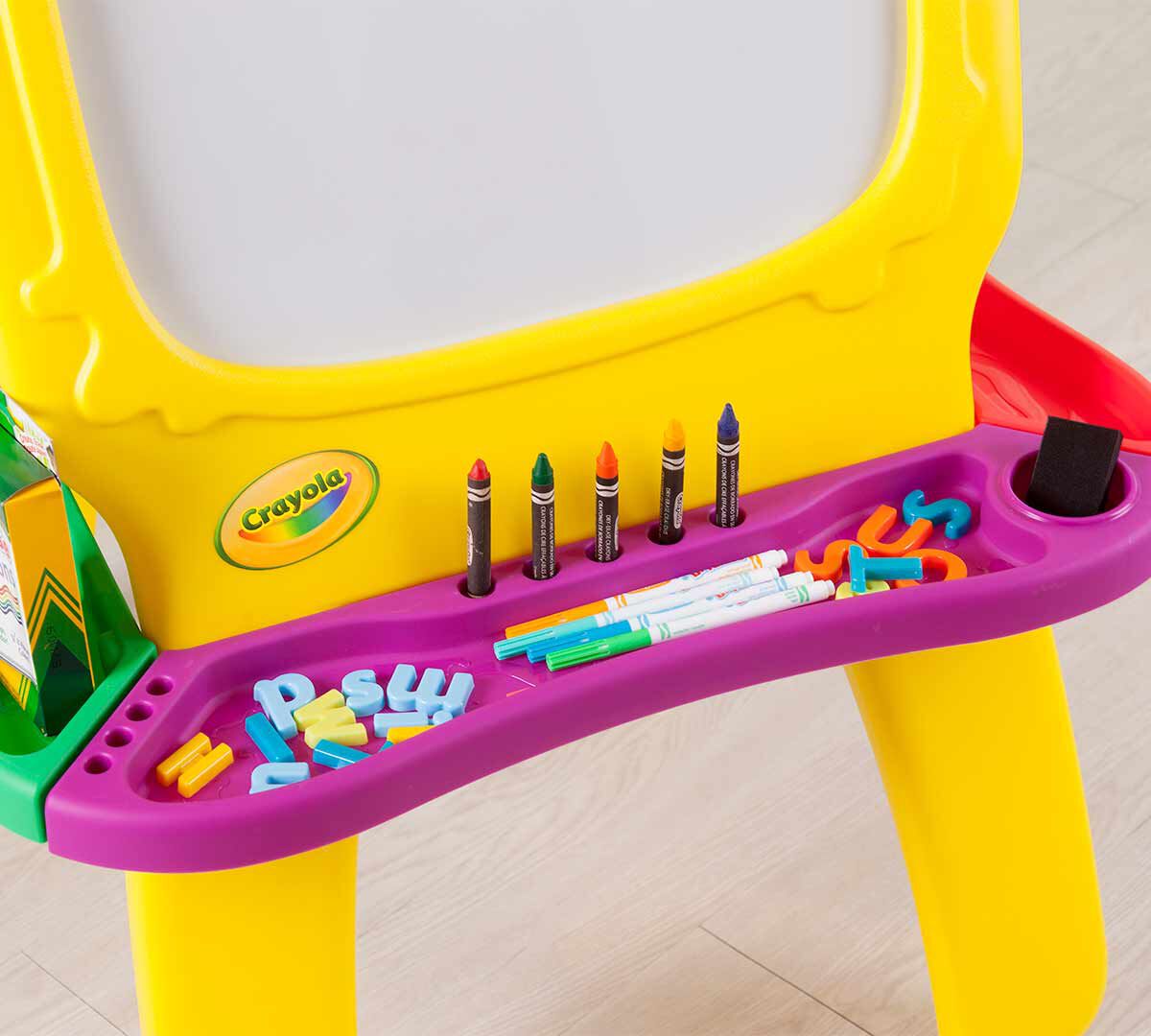 Deluxe Magnetic Double-sided Easel | Crayola